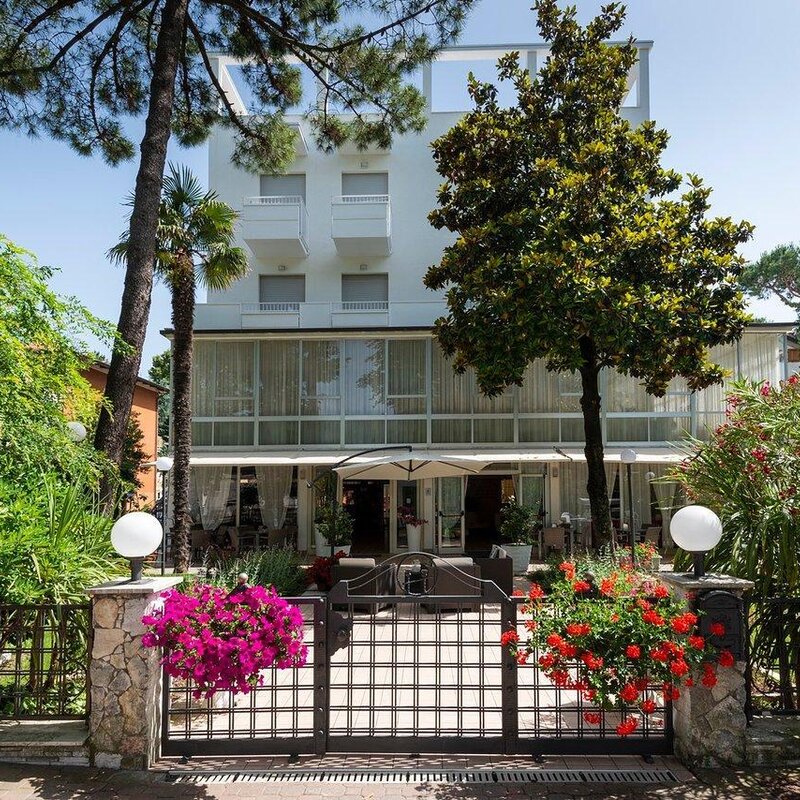 Accomodations - Hotel - Verde Luna - Cervia