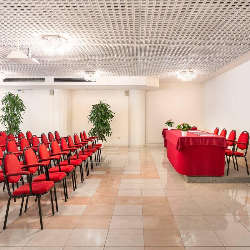 Services - Sala Congressi Hotel Universal - Cervia